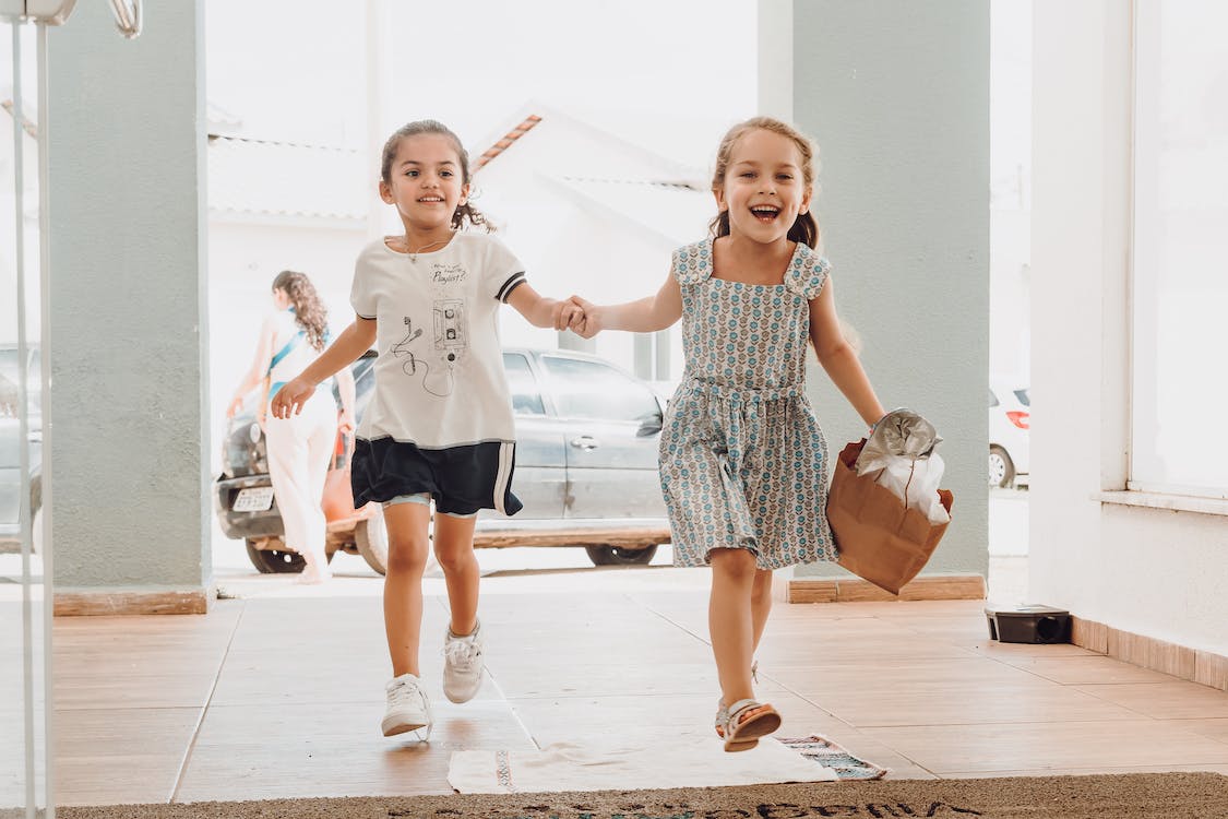 The Ultimate Guide to Choosing Girls’ Dresses for Every Occasion ...